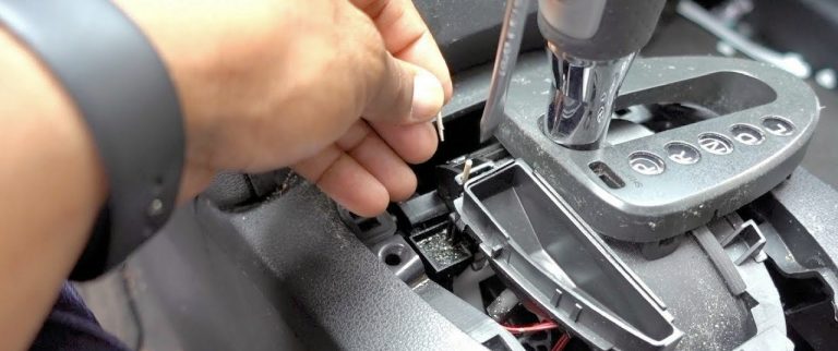 Nissan Rogue Shift Lock System | Description and Guide